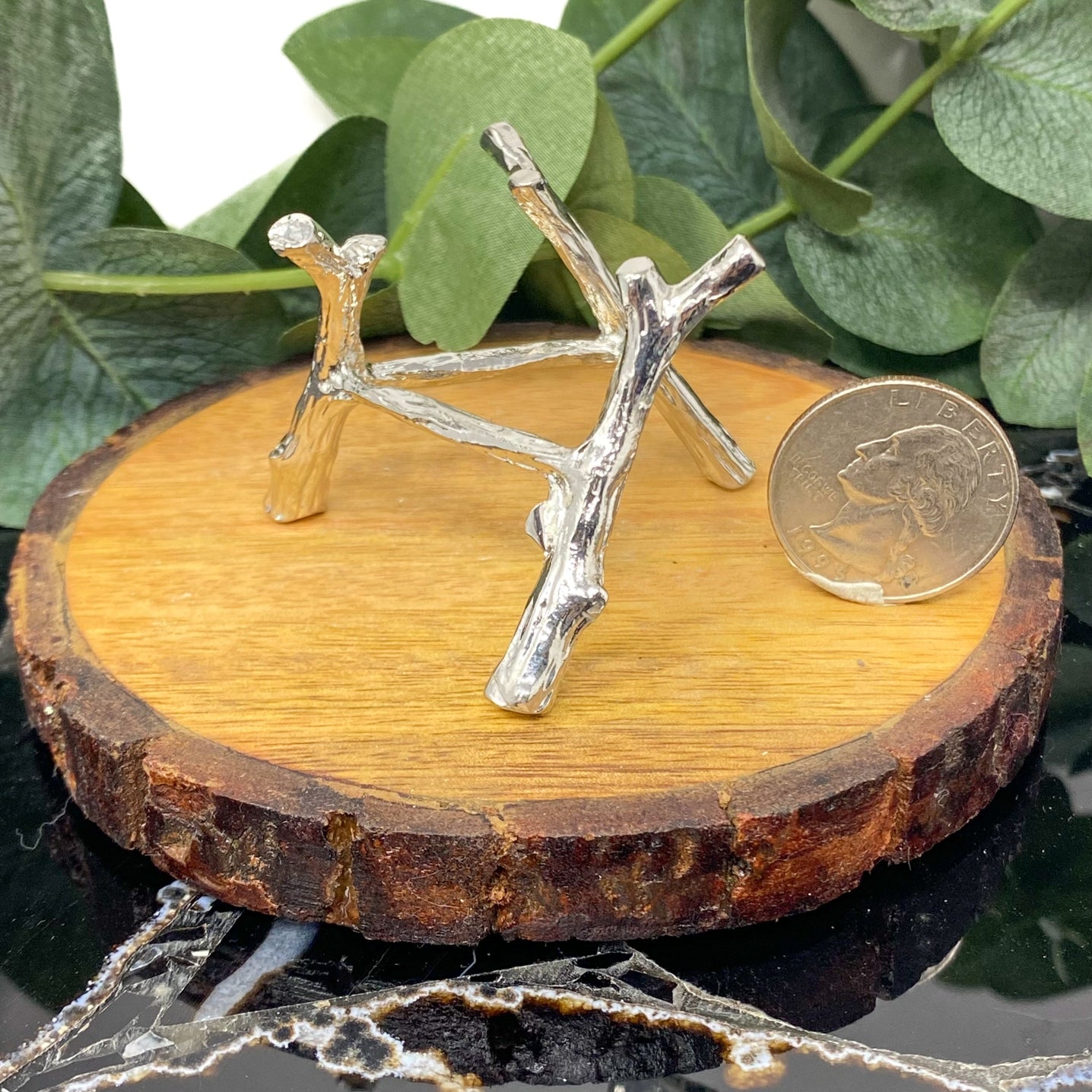 Small Metal Stick Sphere Holder – Healing Leaf Apothecary